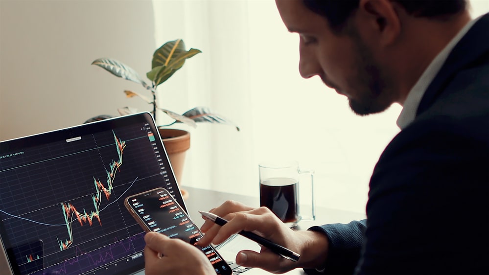 Forex Market Regulation: What It Means, How It Functions and More ...